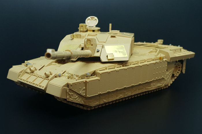 Challenger 2 (Tamiya kit) | Plastic Kits - RC Cars - Paints - Accessories